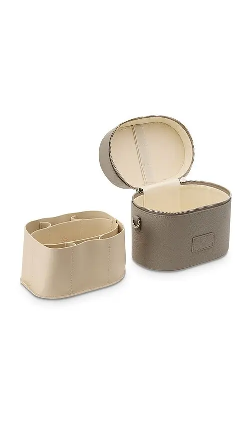 ETOILE COLLECTIVE Oval Toiletry Case - Pebble