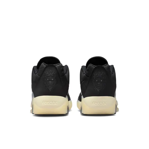 Nike Lebron Witness Basketball Shoes - Black