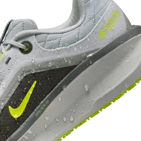 Nike Winflo Gore-tex Road Running Shoes - Grey