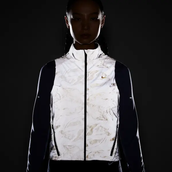 Nike Swift Therma-fit Adv Reflective Running Vest - Grey