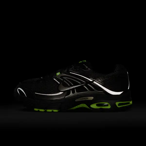 Nike Air Max Moto 2k - Black