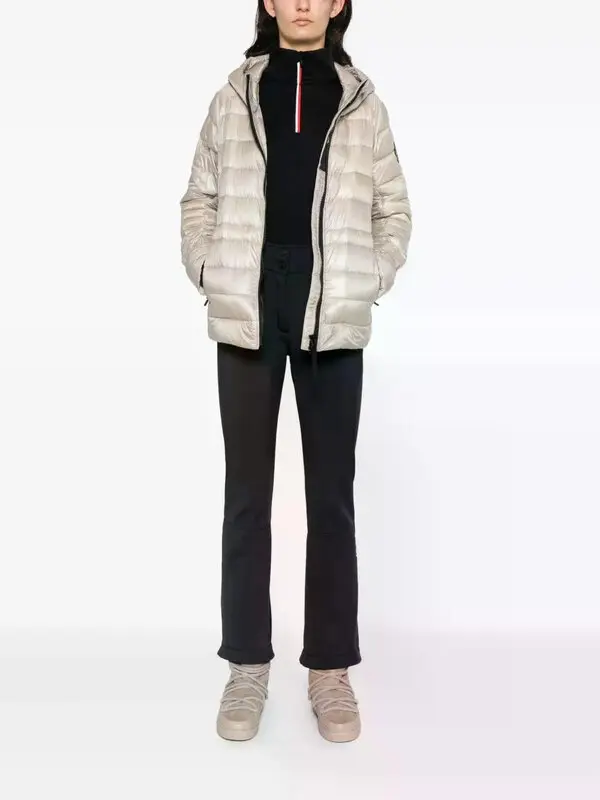 WE NORWEGIANS Zip-up Bibi Performance Top