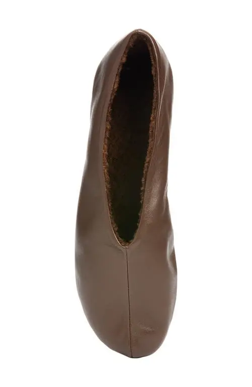 THE ROW Stella Ballerina Flat - Medium Brown