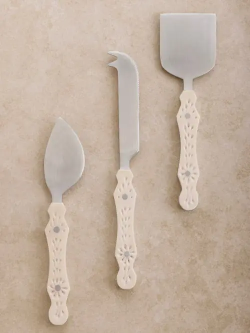 GAURI KOHLI Derby Cheese Knives