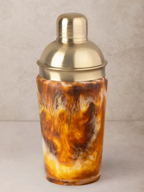 GAURI KOHLI Kampai Cocktail Shaker - Brown