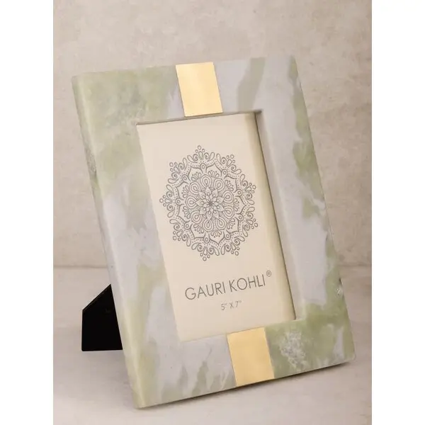 GAURI KOHLI Skye Onyx Picture Frame - Pickle Green