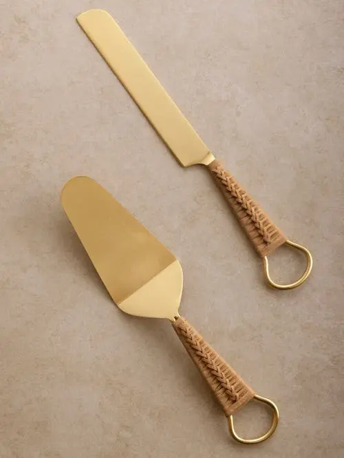 GAURI KOHLI Helsinki Cake Servers