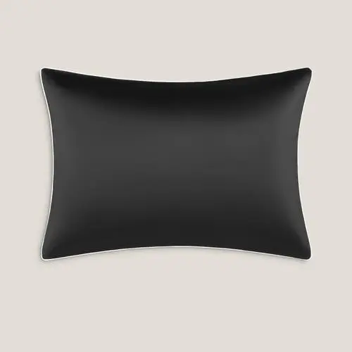TOGAS Clarity Piping Pillowcase Set - Black