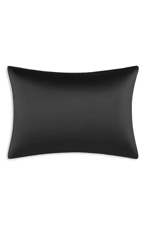 TOGAS Clarity Piping Pillowcase Set