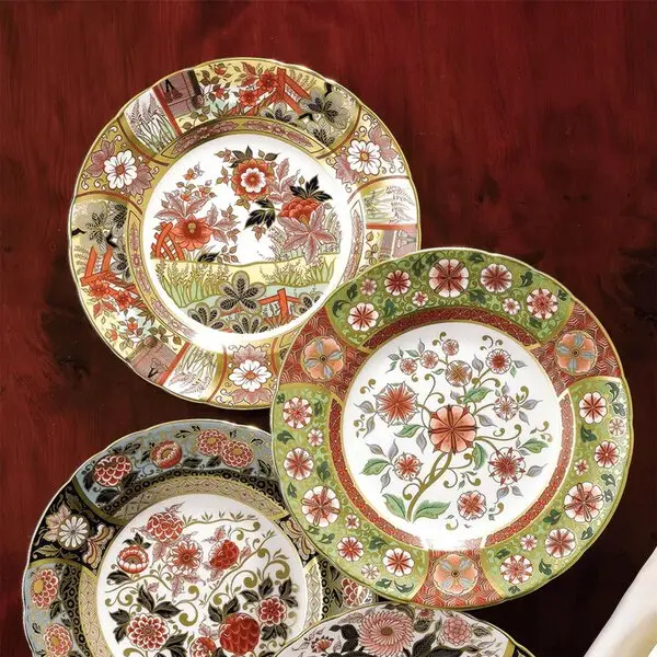 ROYAL CROWN DERBY Cherry Blossom Accent Plate