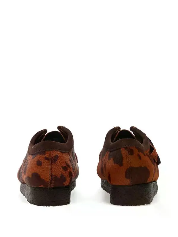 Clarks Wallabee Boots - Brown