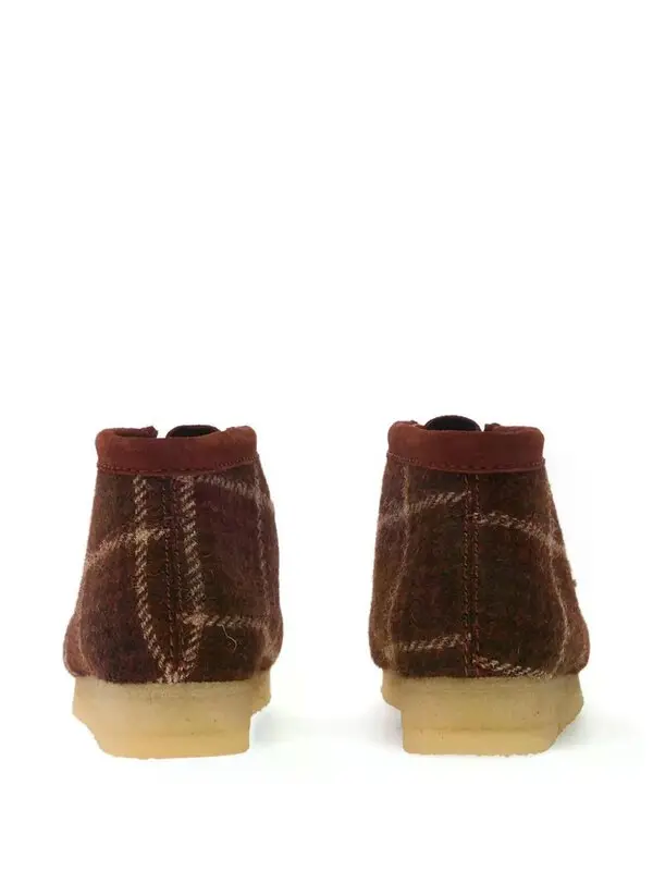 Clarks Wallabee Boots - Brown