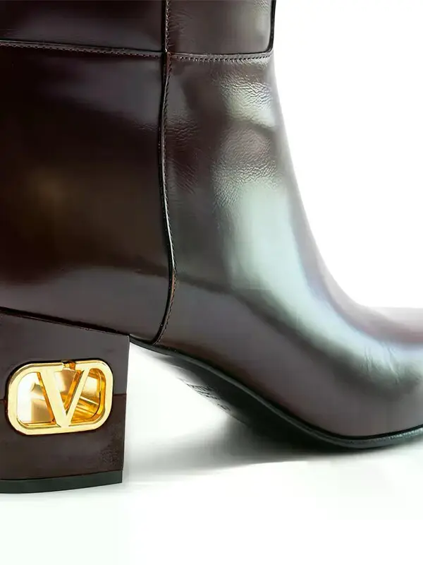 Valentino Garavani Logo-heel Boots