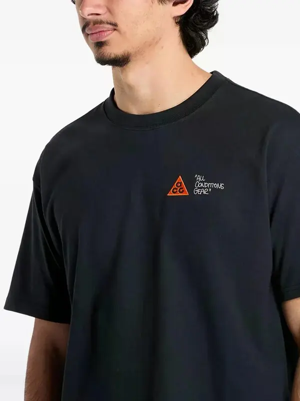 Nike Dri-fit Graphic Print T-shirt