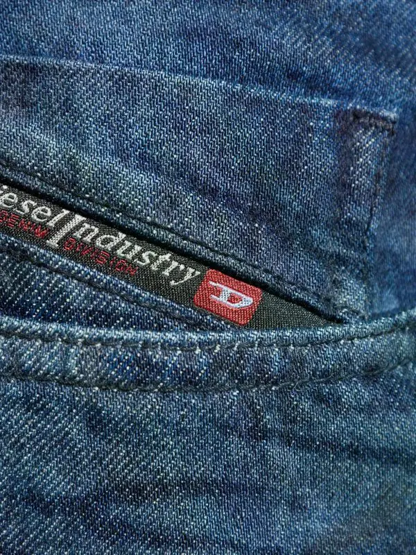 DIESEL® 2023 D-definitive Buttoned Jeans