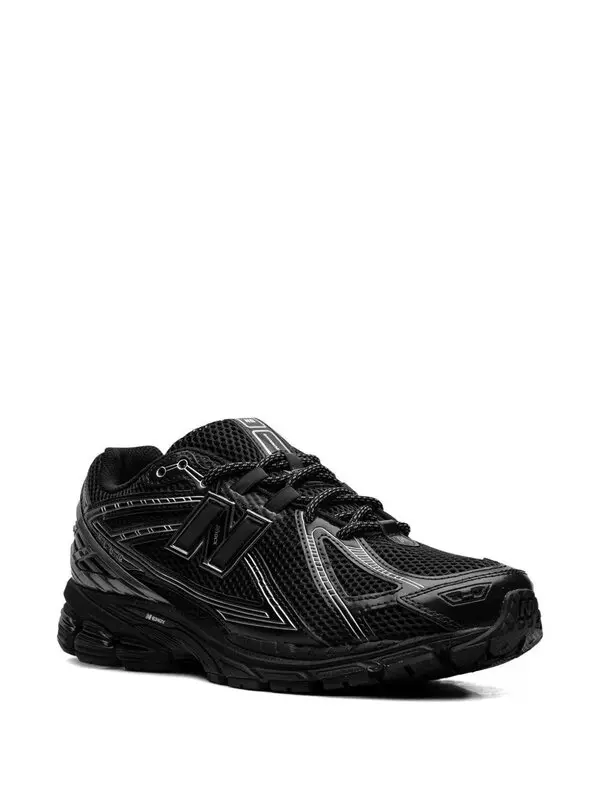 NEW BALANCE 1906r Sneakers