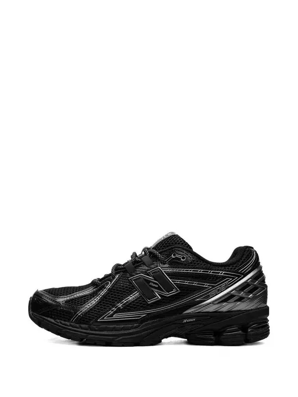 NEW BALANCE 1906r Sneakers