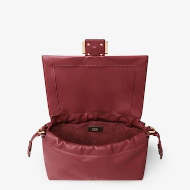 Fendi Mamma Baguette Medium