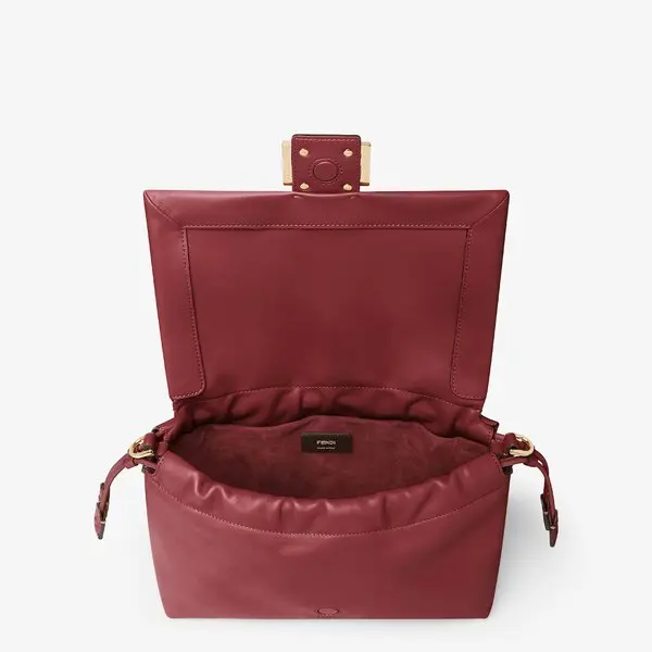 Fendi Mamma Baguette Medium