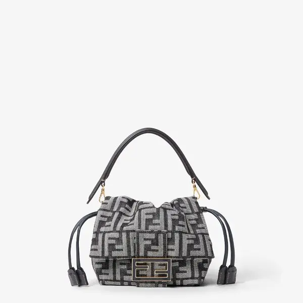 Fendi Mamma Baguette Small