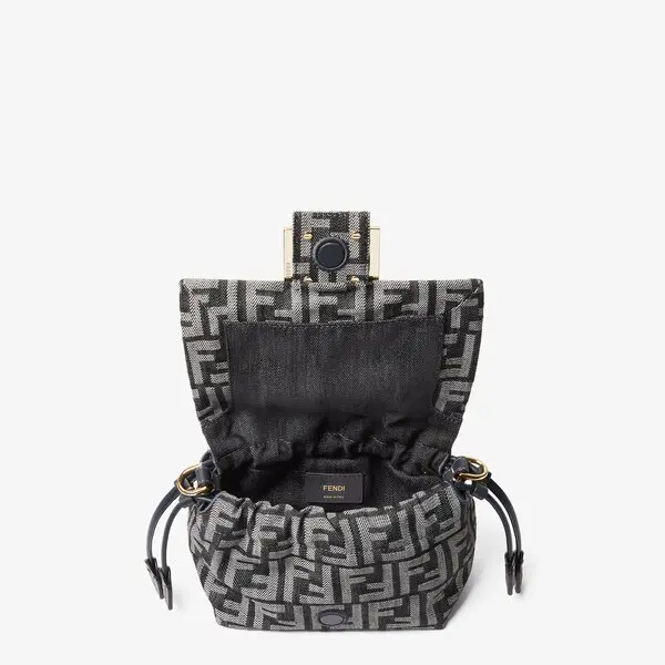 Fendi Mamma Baguette Small