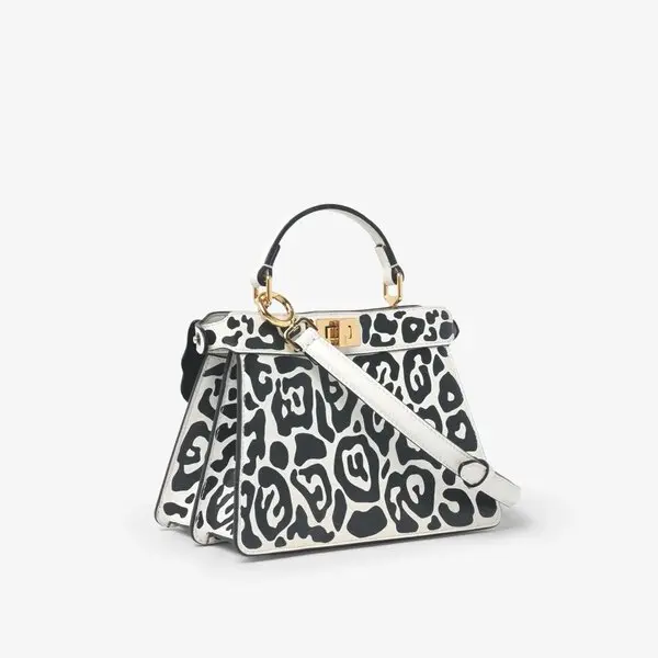 Fendi Peekaboo Iseeu Petite