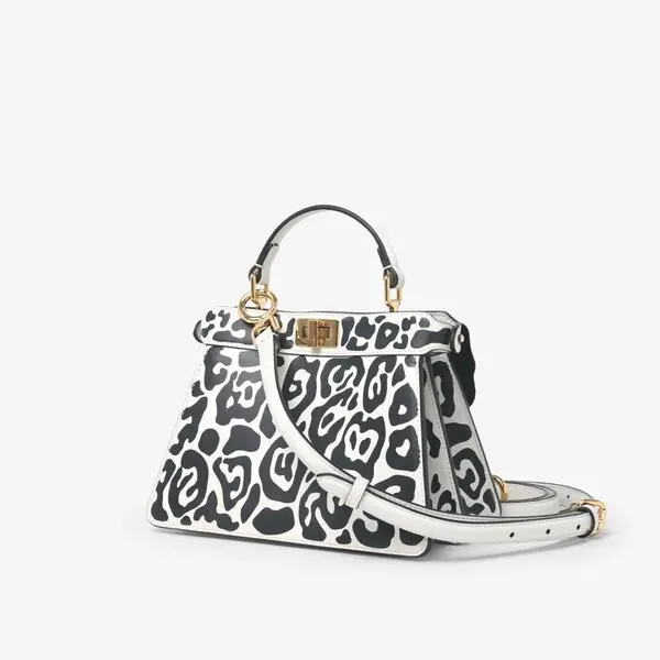 Fendi Peekaboo Iseeu Petite