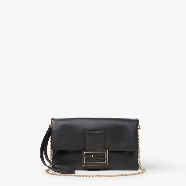 Fendi Mamma Baguette Pouch