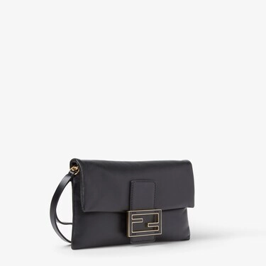 Fendi Mamma Baguette Pouch