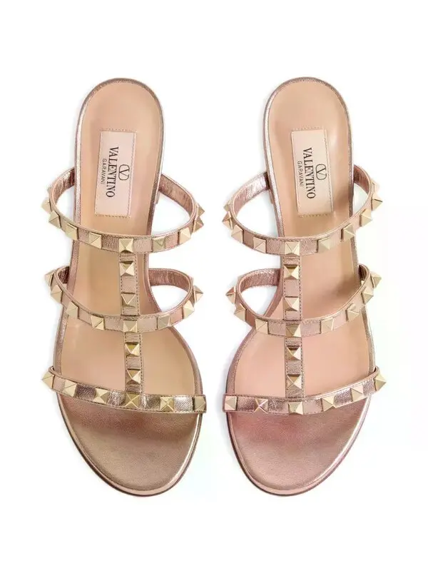 Valentino Garavani Rockstud Laminated Sandals - Pink