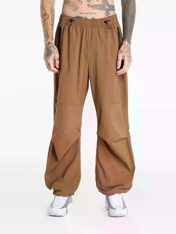 Nike Elasticated-waistband Trousers