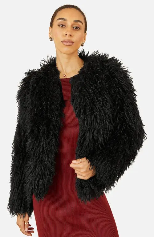 YUMI Fluffy Cropped Faux Fur Coat - Black