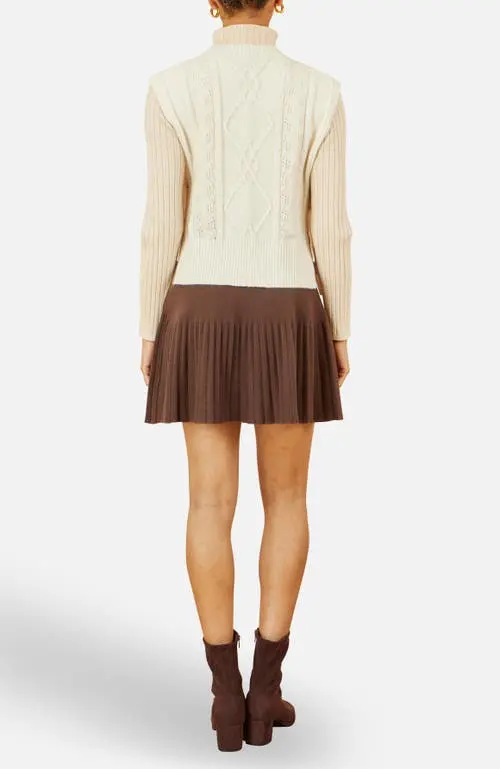 YUMI Knitted Pleated Mini Skirt
