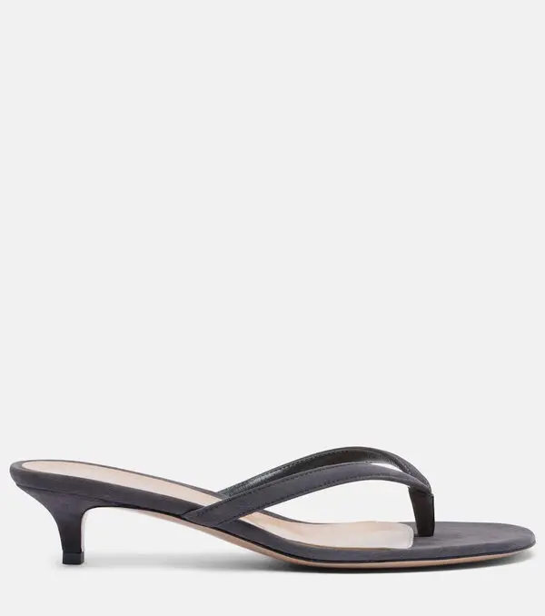 GIANVITO ROSSI Calypso 35 Suede Thong Sandals - Grey