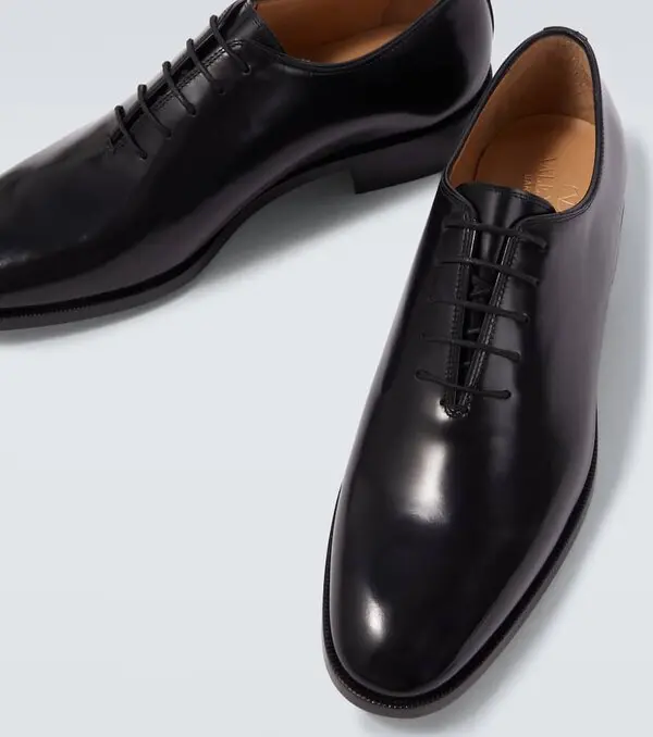 Valentino Garavani Vlogo Leather Derby Shoes