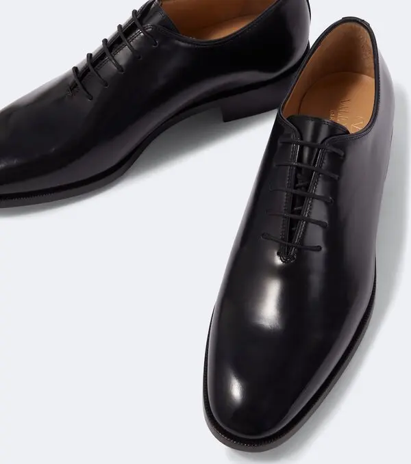 Valentino Garavani Vlogo Leather Derby Shoes