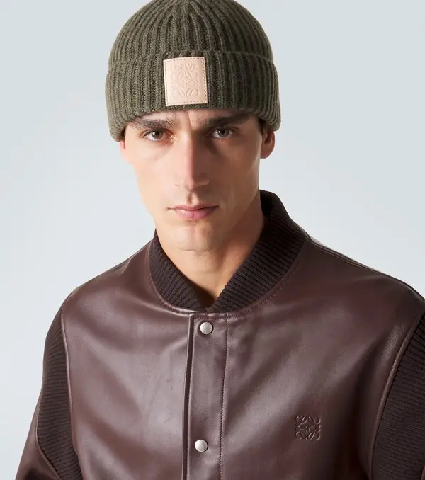 Loewe Logo Ribbed Cashmere Beanie