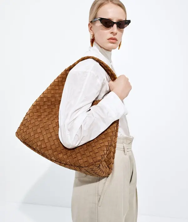 Bottega Veneta Campana - Amber
