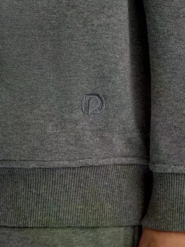 12 STOREEZ Terrycloth Zip-up Hoodie