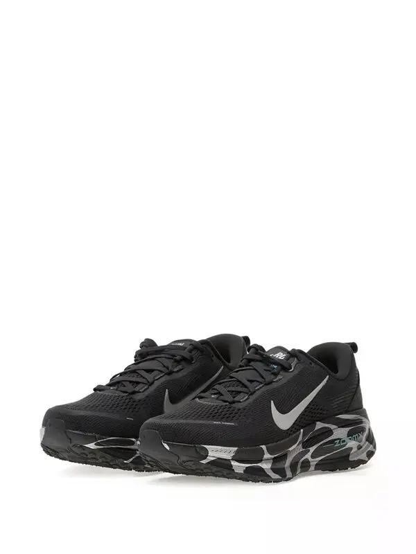 Nike Vomero 18 Sneakers - Black