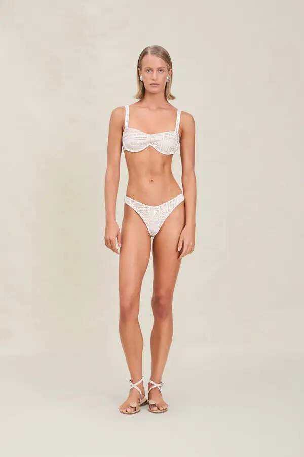 Devon Windsor Iris Bottom - Neutral
