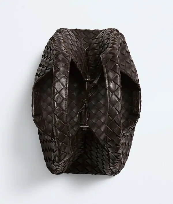 Bottega Veneta Intrecciato Leather Shoulder Bag - Fondant