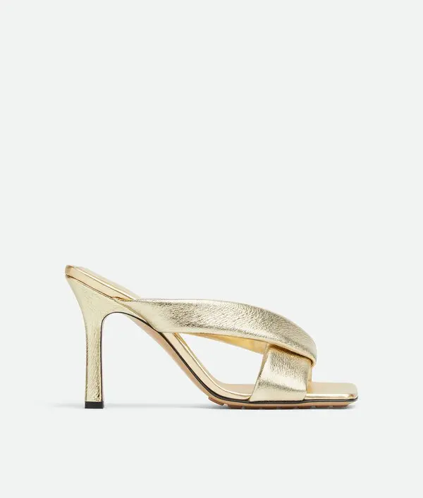 Bottega Veneta Laminated Leather Riva Mule - Medallion
