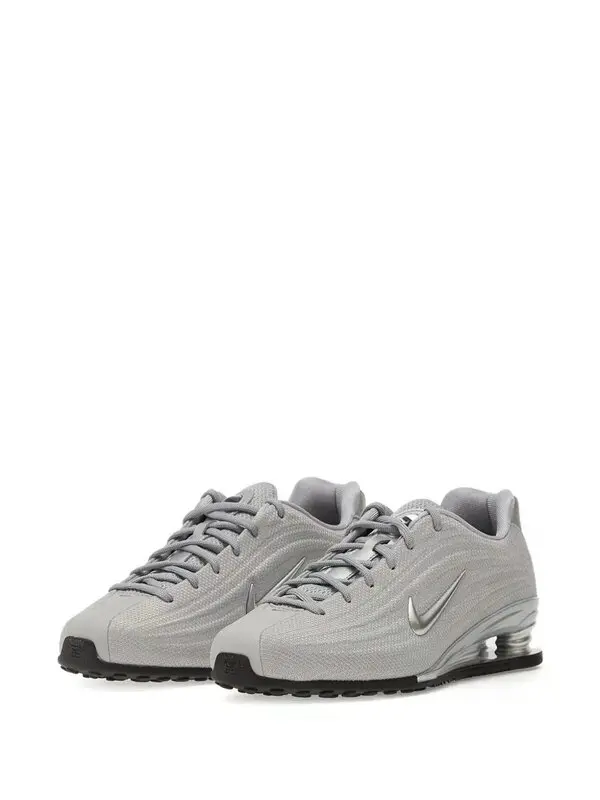 Nike Shox Z Metallic-logo Sneakers - Grey