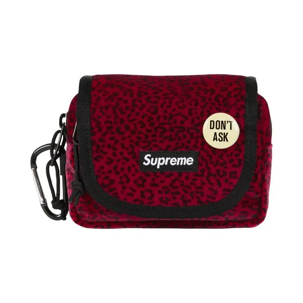 Supreme Velvet Mini Pouch - Red