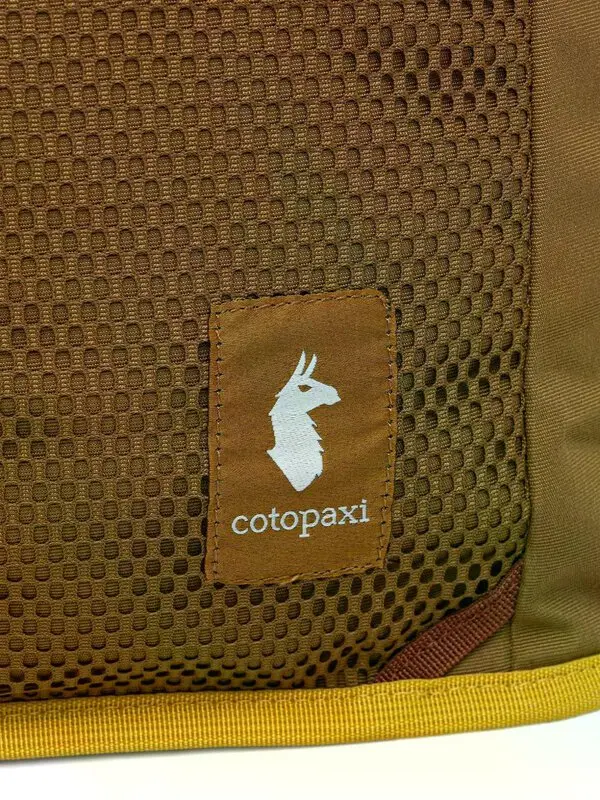 COTOPAXI Logo-patch Backpack