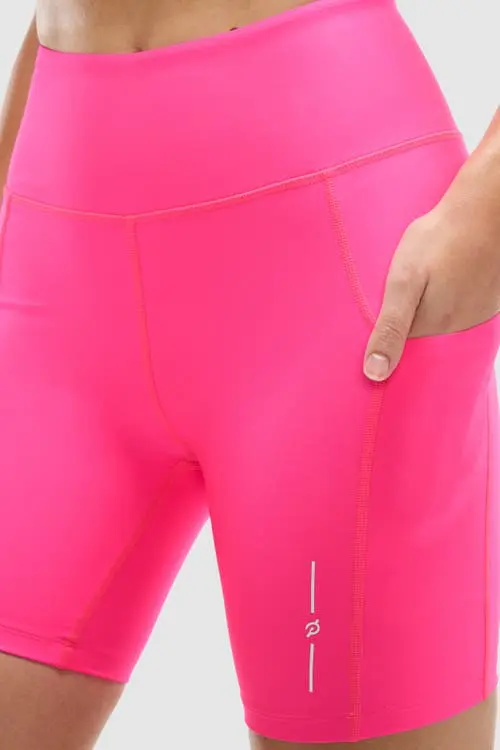 PELOTON Performance Pocket Run Short - Hot Pink