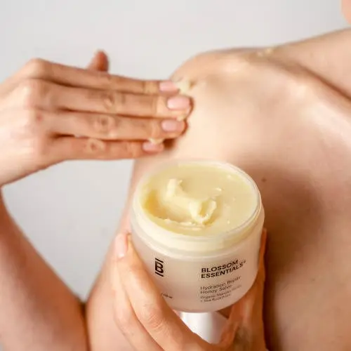 BLOSSOM ESSENTIALS Hydration Repair Honey Salve