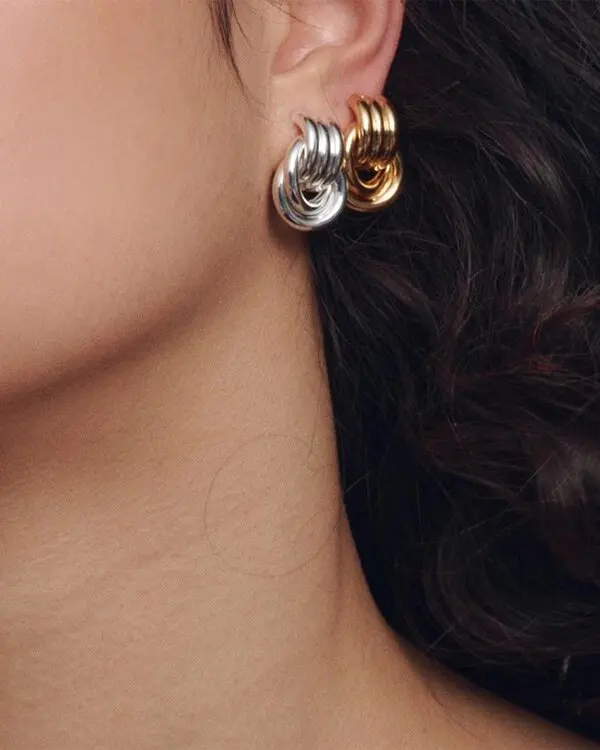 HEAVEN MAYHEM Baby Knot Earrings - Silver