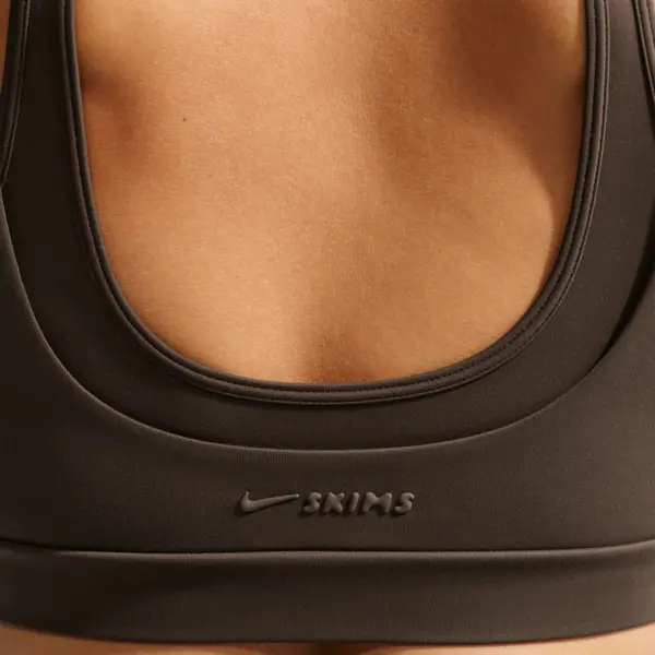Nike Skims Matte Double-strap Scoop Bra - Brown